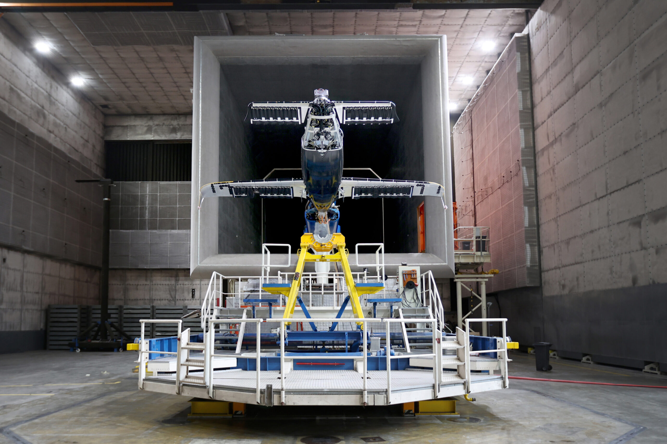 Lilium Begins Wind Tunnel Tests on Large-Scale eVTOL Jet Model ...
